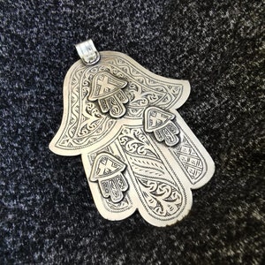 Ancient Berber Hand of Fatma in Berber Silver،hand of Fatima, Hand of ...