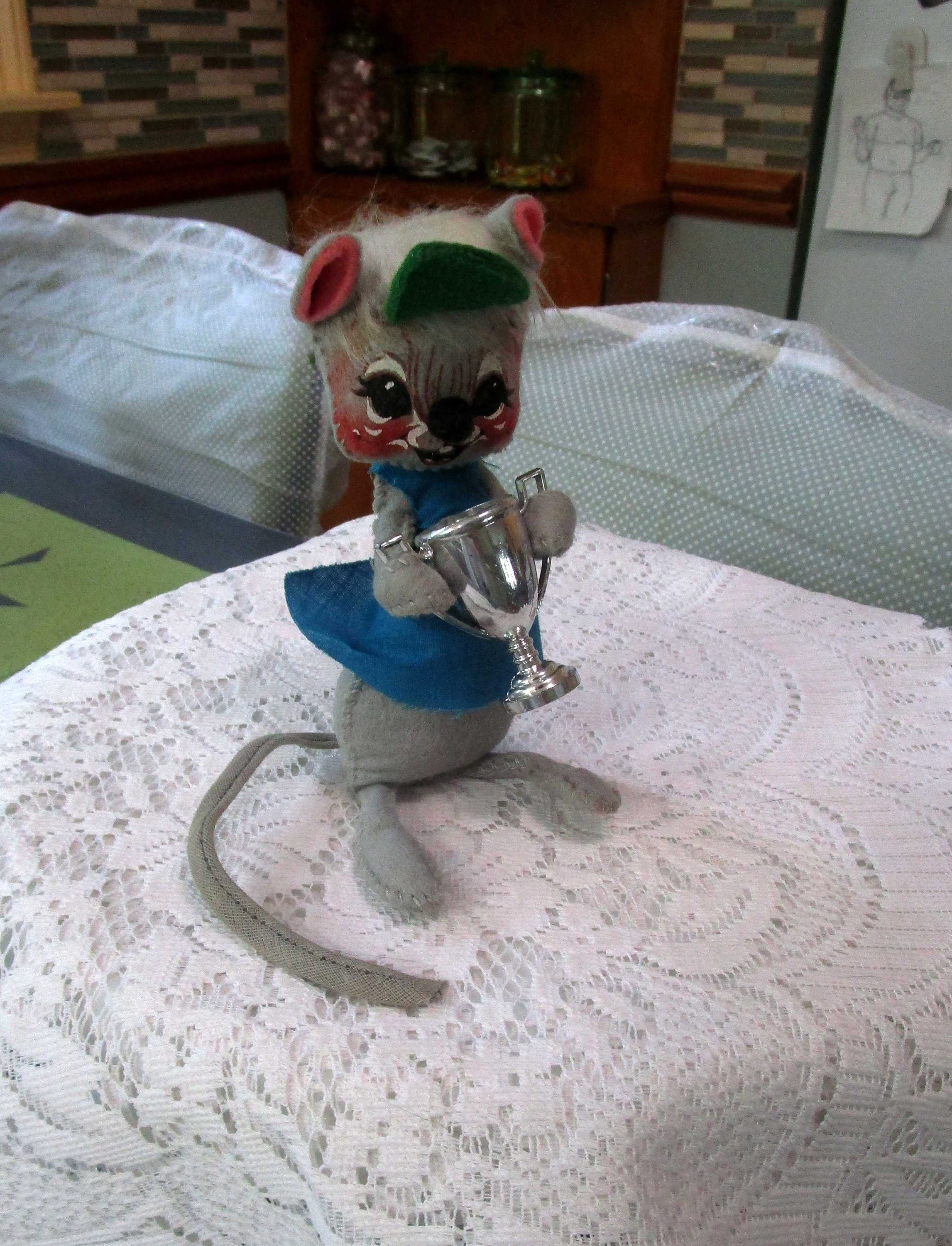 1971 Annalee Mouse Trophy Annalee Doll Cloth Doll Vintage - Etsy