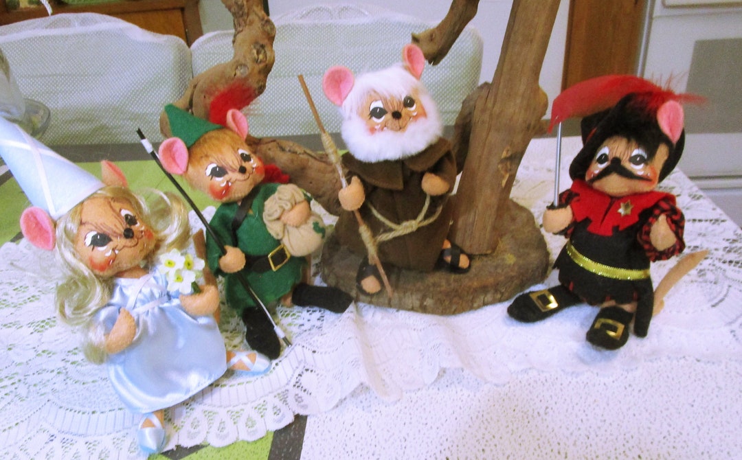 4, Annalee Dolls, Robin Hood, Maid Miriam, Friar Tuck, Sheriff of ...
