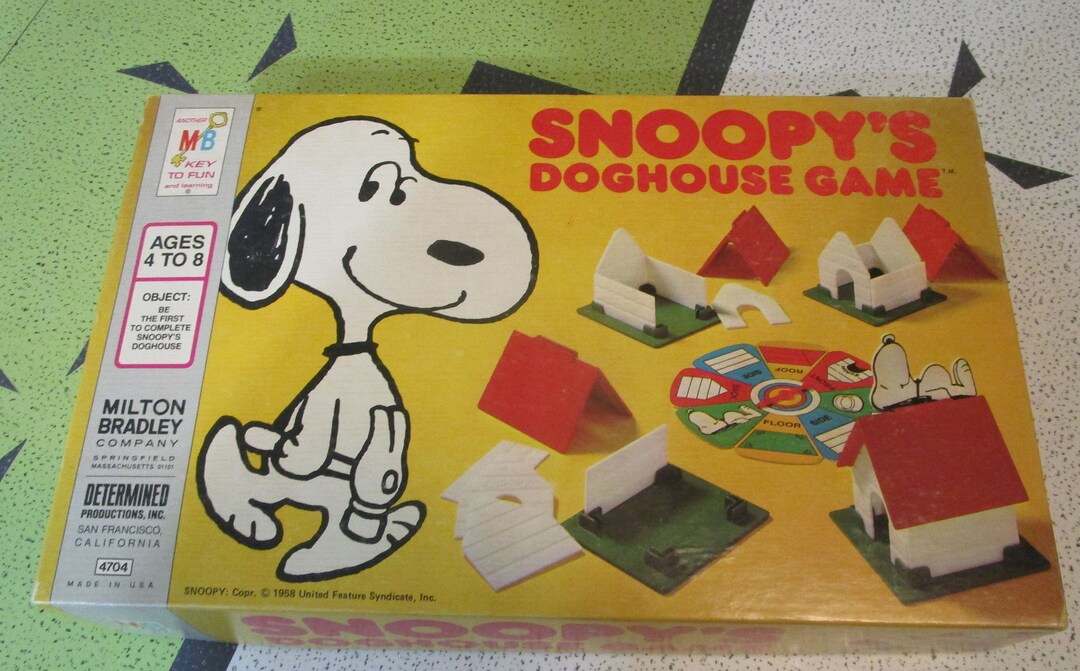 1958, Snoopys Doghouse, Snoopy Game, Vintage Snoopy, Charlie Brown ...