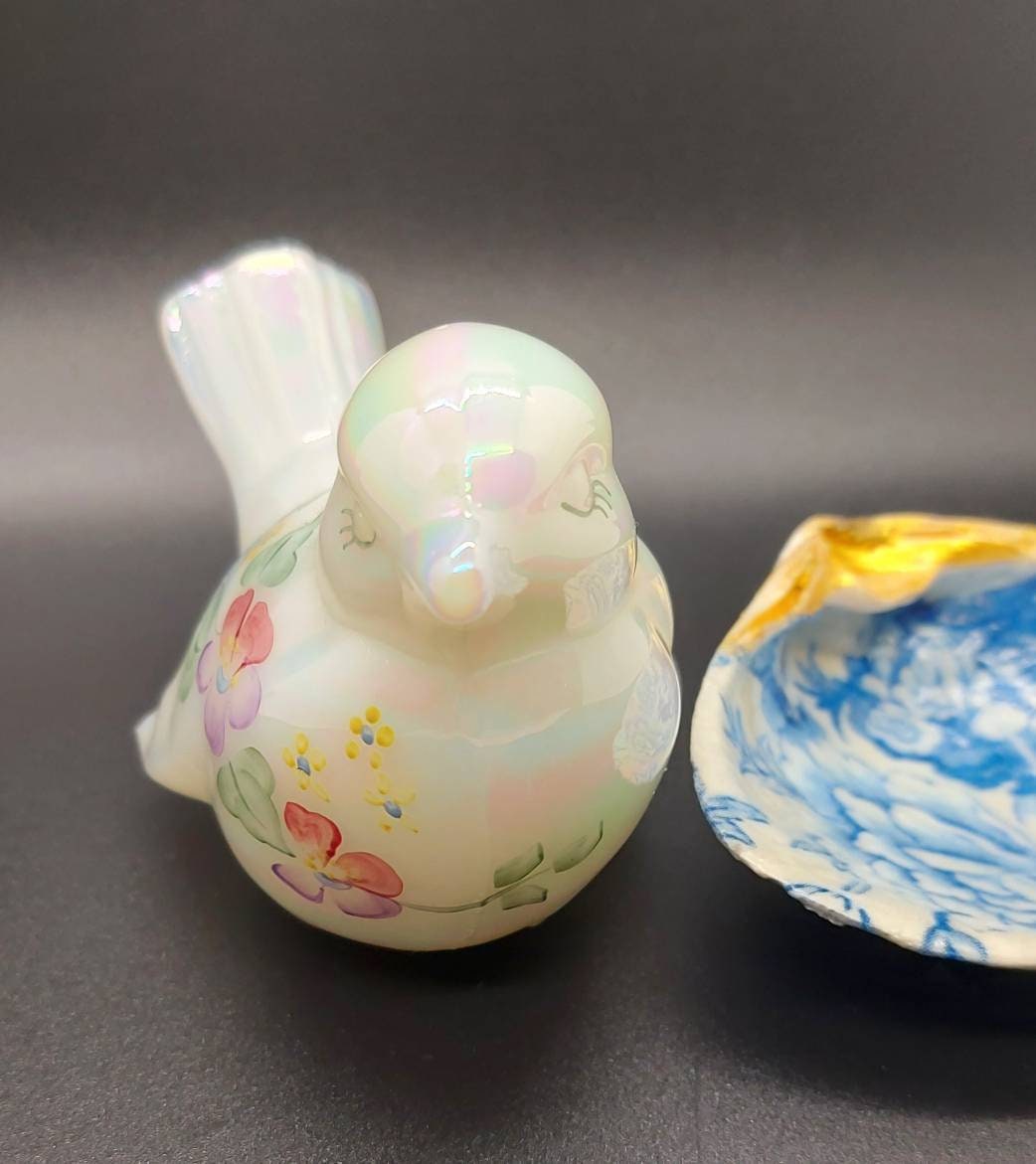 Vintage Hand Painted Fenton Glass Bird Figurine Opalescent Iridescent ...