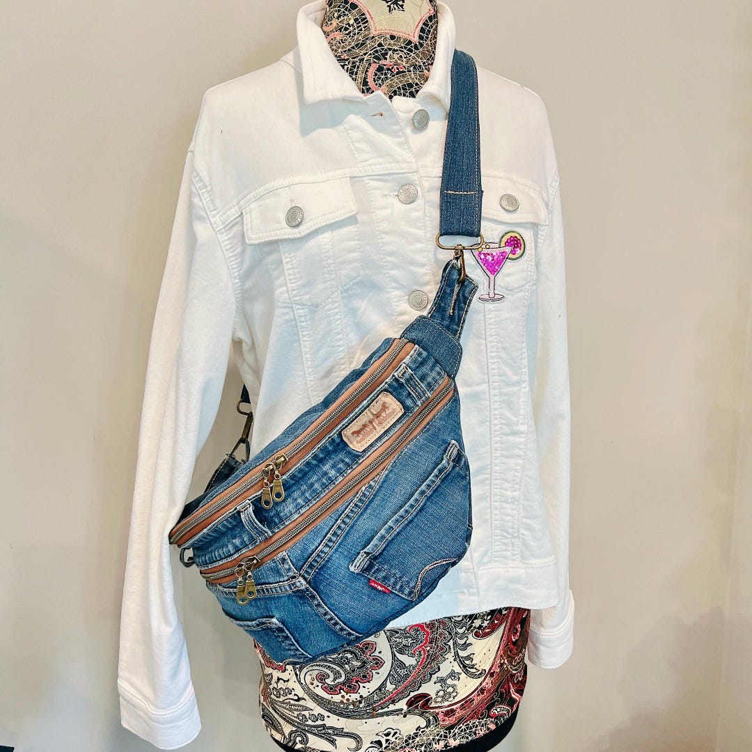 Levi’s Denim Fanny Pack, Multiple Pockets, Comfortable Adjustable and ...