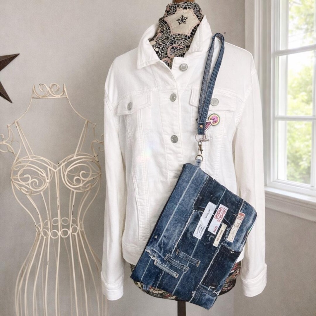Upcycled Denim Wristlet Bag – One-of-a-kind Jeans Pouch With Original ...