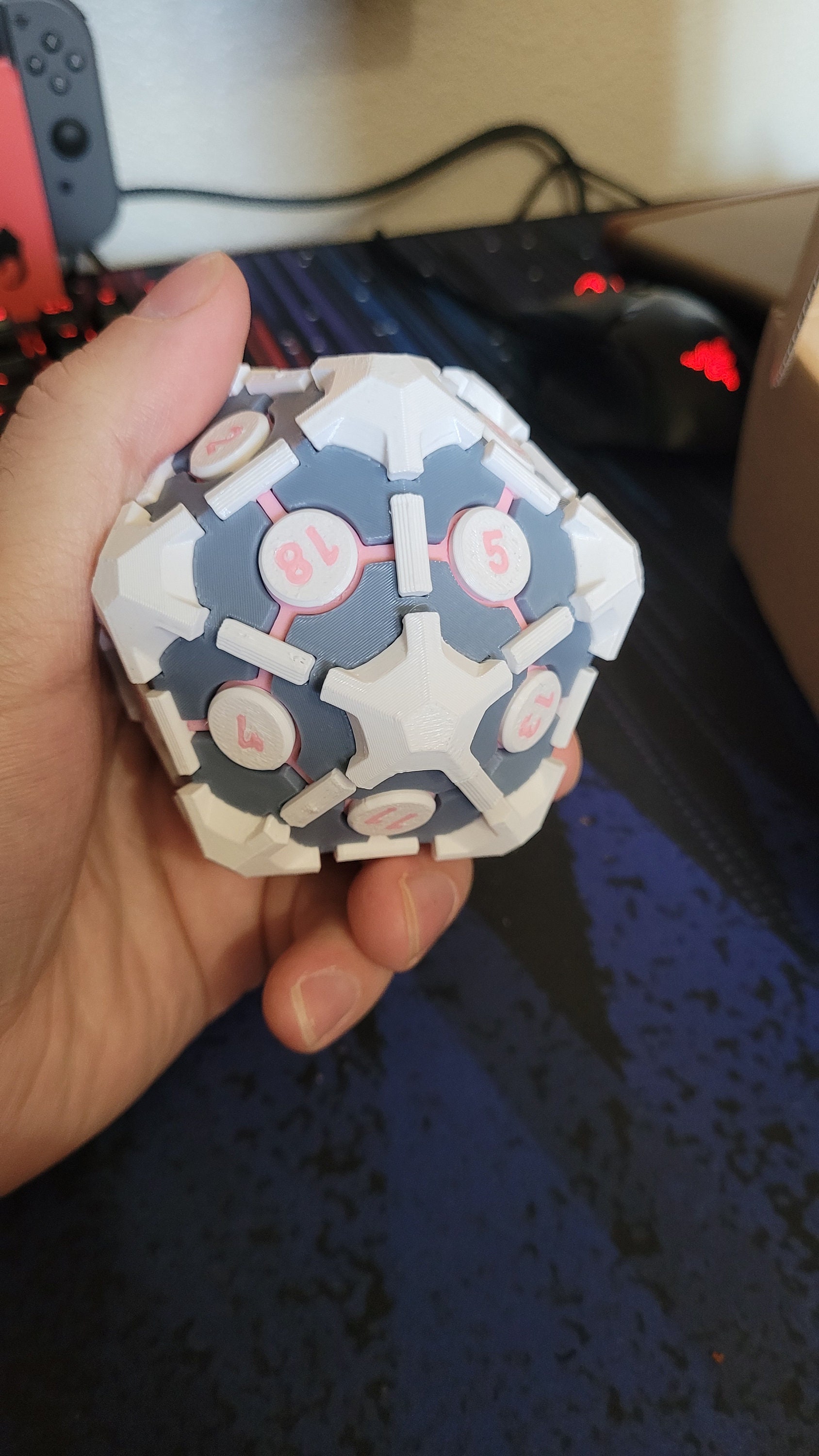 Portal Companion Cube D20 3D Printed Kit - Etsy UK