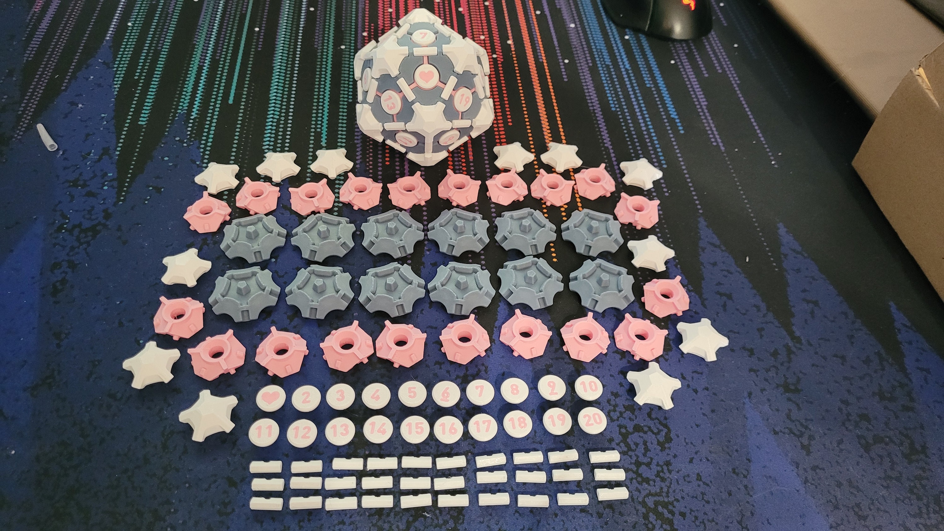 Portal Companion Cube D20 3D Printed Kit - Etsy UK