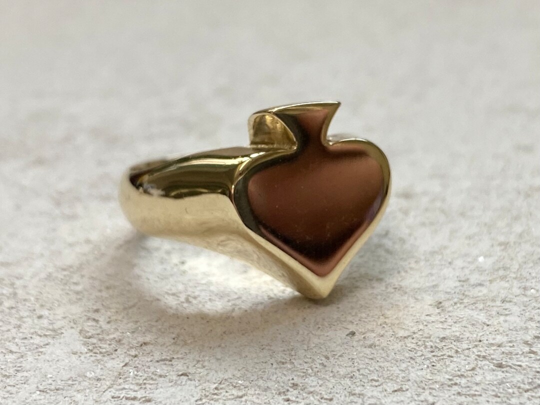 Solid Heavy 9ct Yellow Gold Spade/poker/gamblers Pinky Ring. All Sizes ...