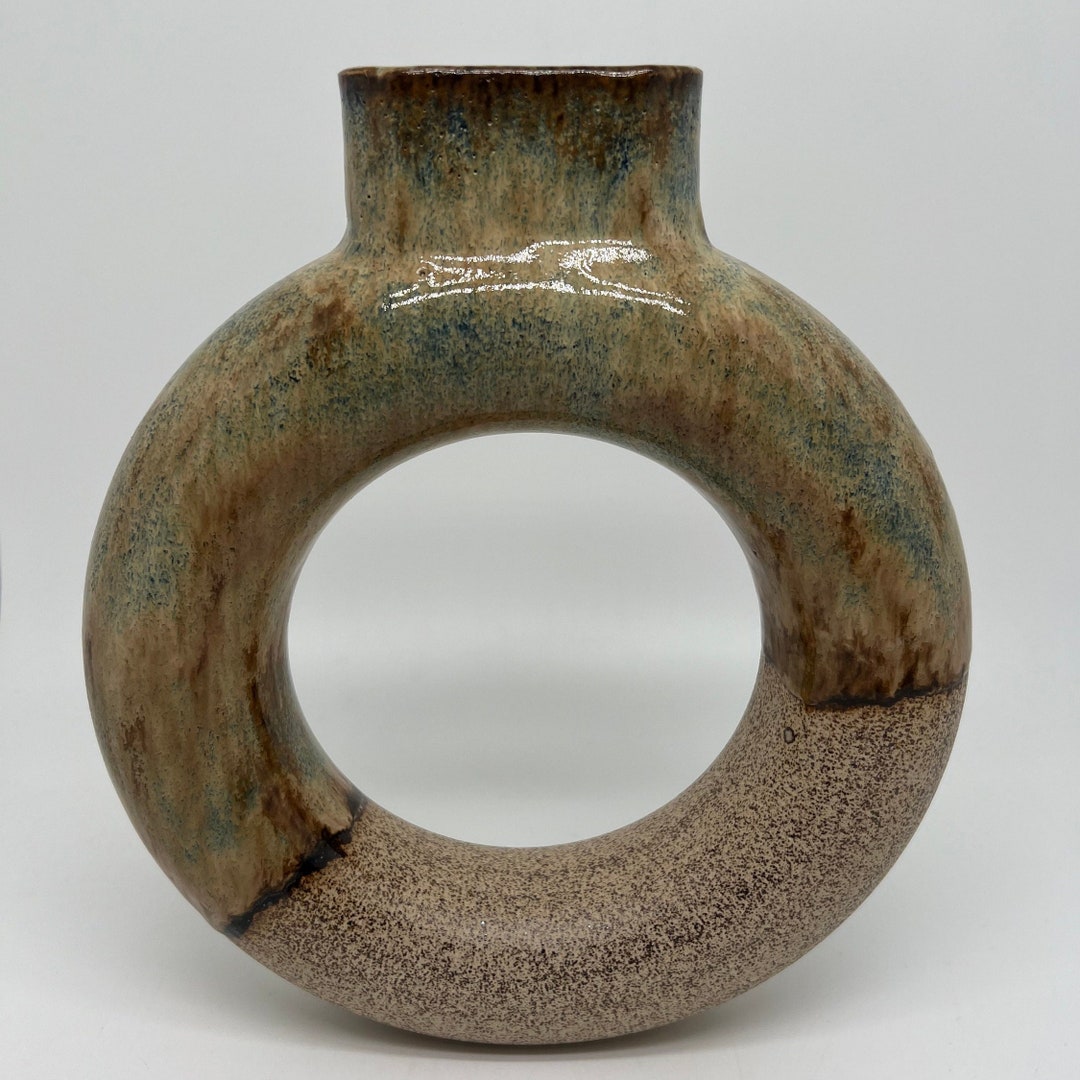 Handmade Circle Vase - Etsy