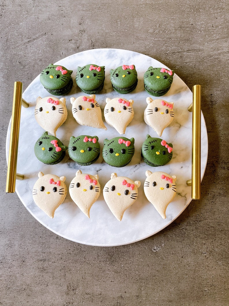 Hello Kitty Animal Macarons - Etsy
