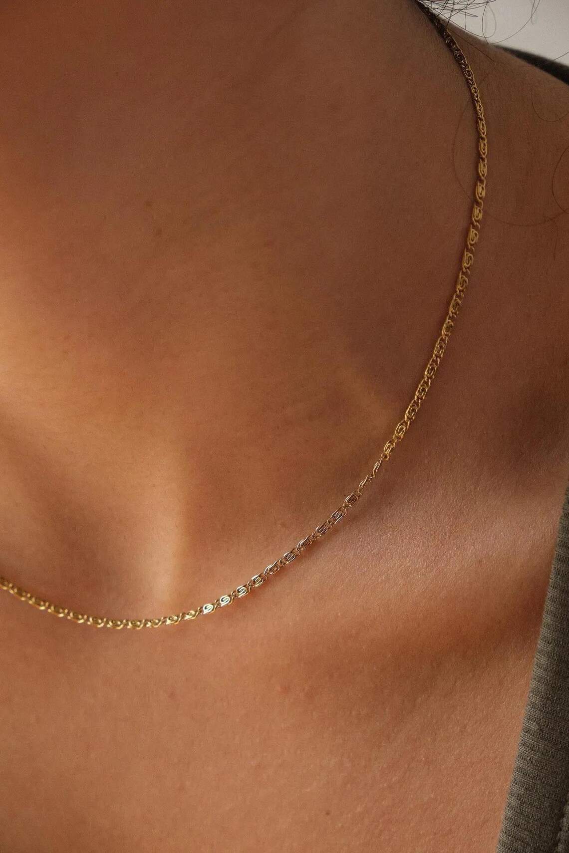 18K Thin Paperclip Model Chain Necklace Miami Thin Minimal Snail ...