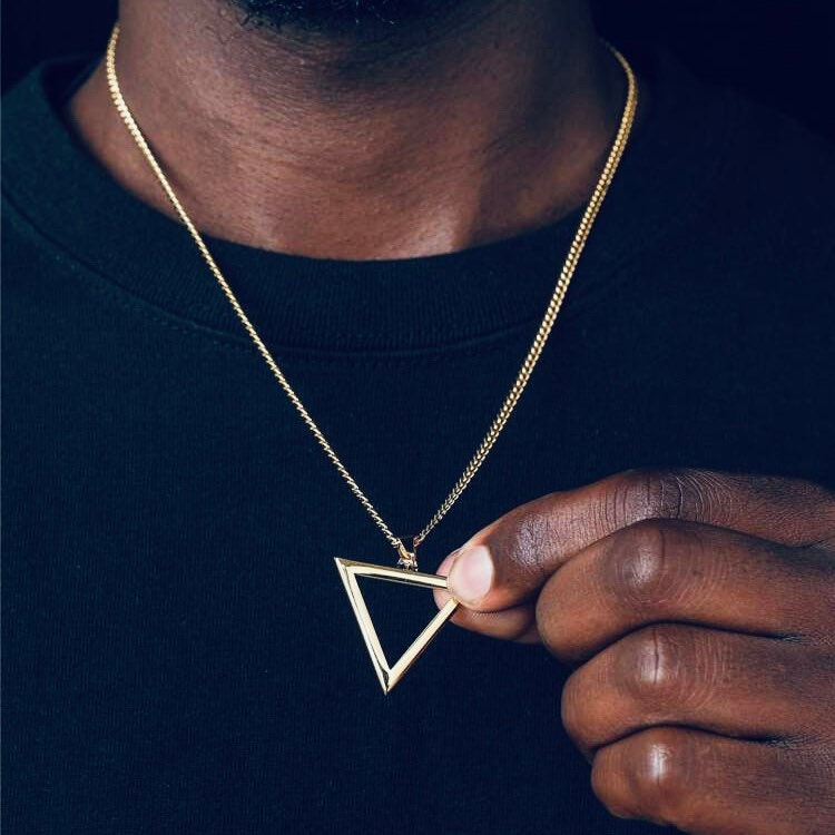 Luxury 18K Gold Triangle Pendant Necklace Curb Chain Pendant Necklace ...