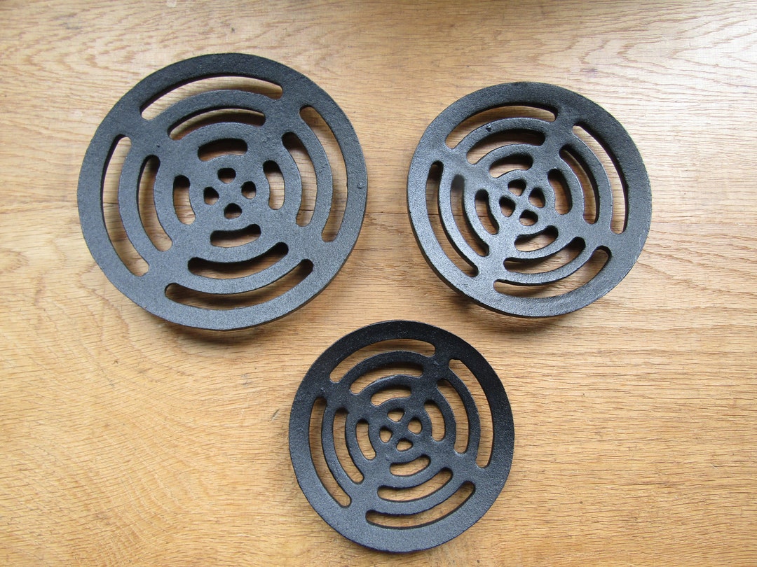 Rustic Iron Drain Cover Round/circle Victorian Old Retro Slanted Cast ...