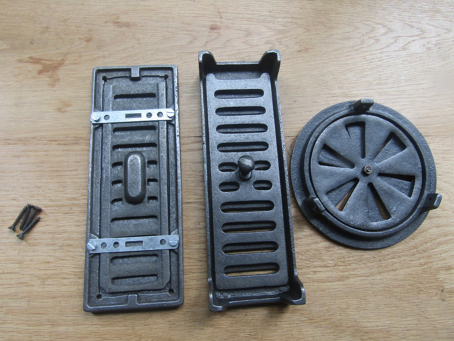 Cast Iron ORNATE VINTAGE VICTORIAN Ventilation Grille Wall Air Vent ...