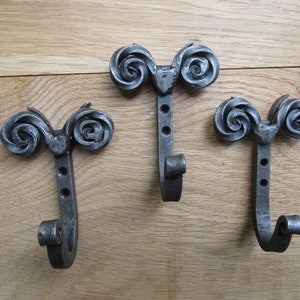 SHEEP HEAD Hand Forged Blacksmith Old English Coat Hooks Rustic Vintage ...