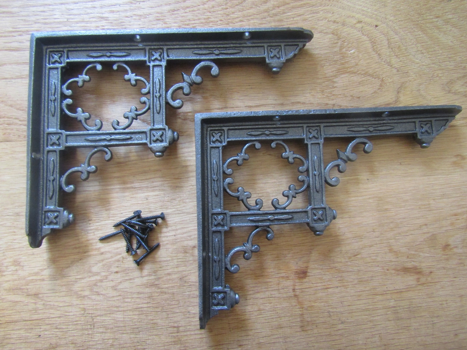 PAIR of MEDIEVAL BASILICA Gothic Cast Iron Shelf Brackets Scaffold ...