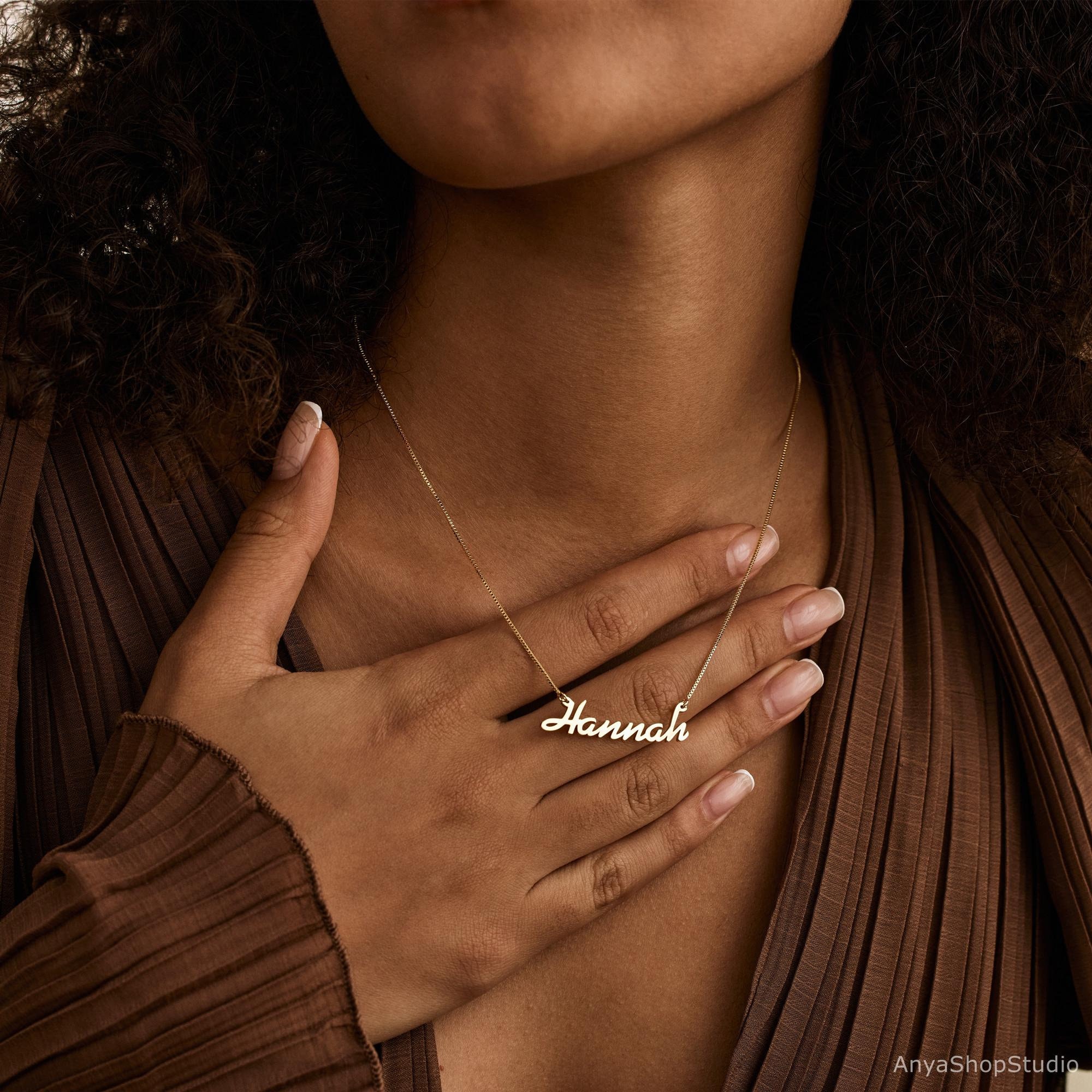 Drawlery name necklace store