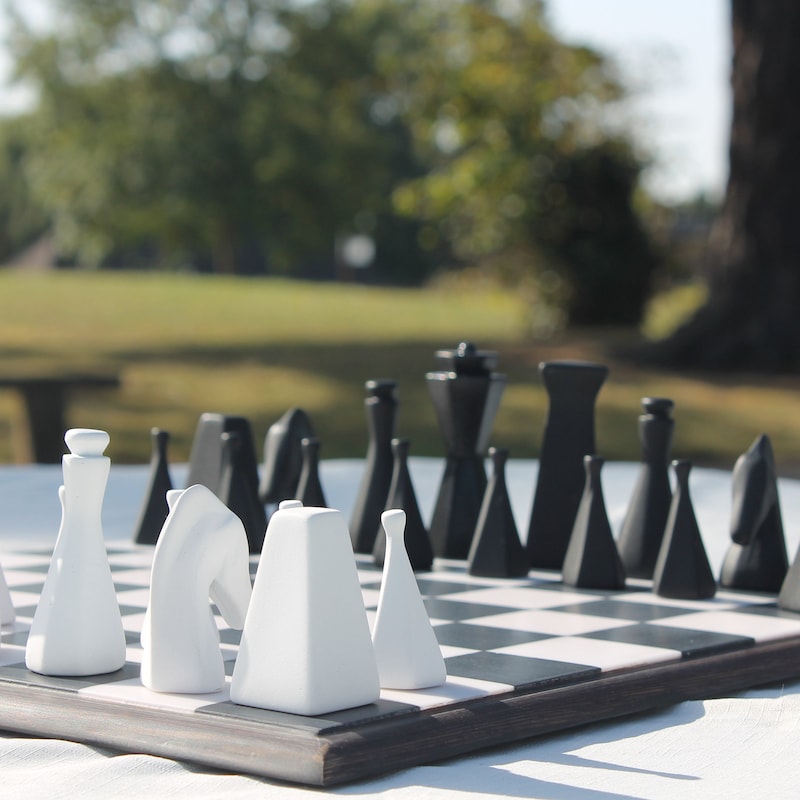 Minimalist Chess Set - Etsy