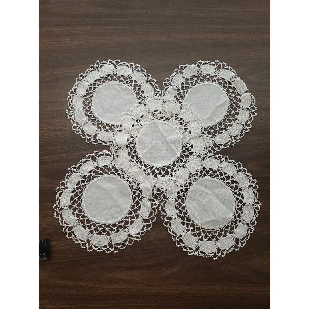 Vtg Lot (5) Doilies Dresser Round Ecru Ivory Floral Crochet Estate 8-9 ...