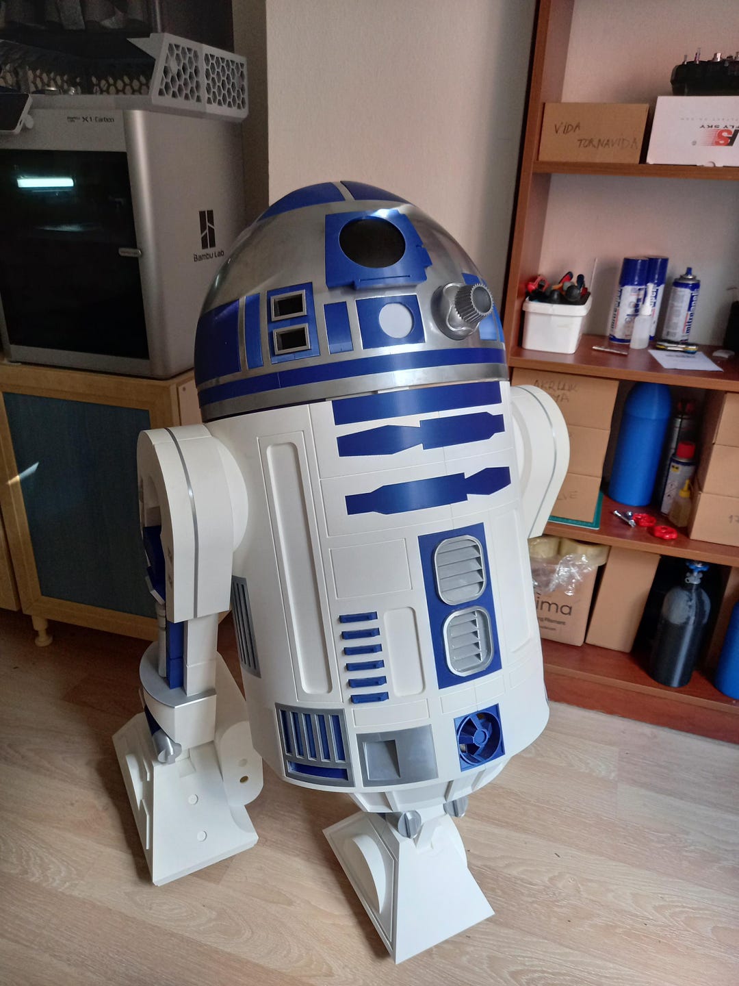 Life Size R2-D2 Droid Remote Control 3D Character 3D Sculpture Movie ...