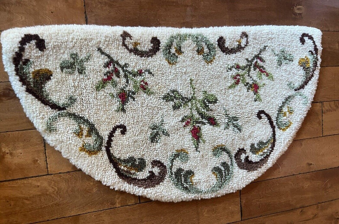 Half Circle Half Moon Wool Shillcraft Rug Floral 52 X 26 Vintage USA ...