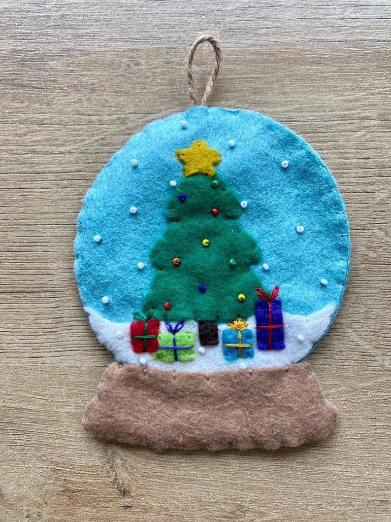 Snow Globe Felt Christmas Ornament - Etsy