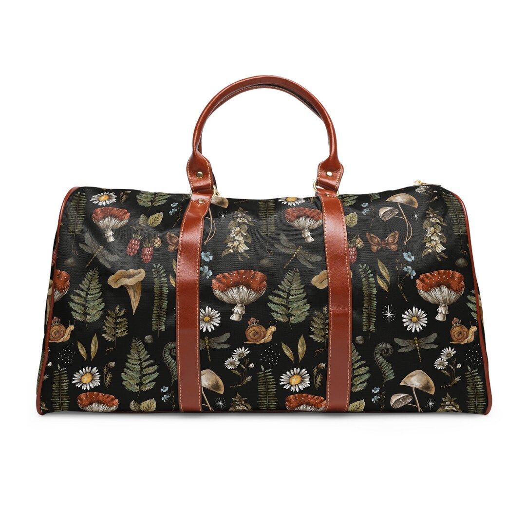 MUSHROOMS SNAIL & FERN Goblincore Carry on Waterproof Travel Bag ...
