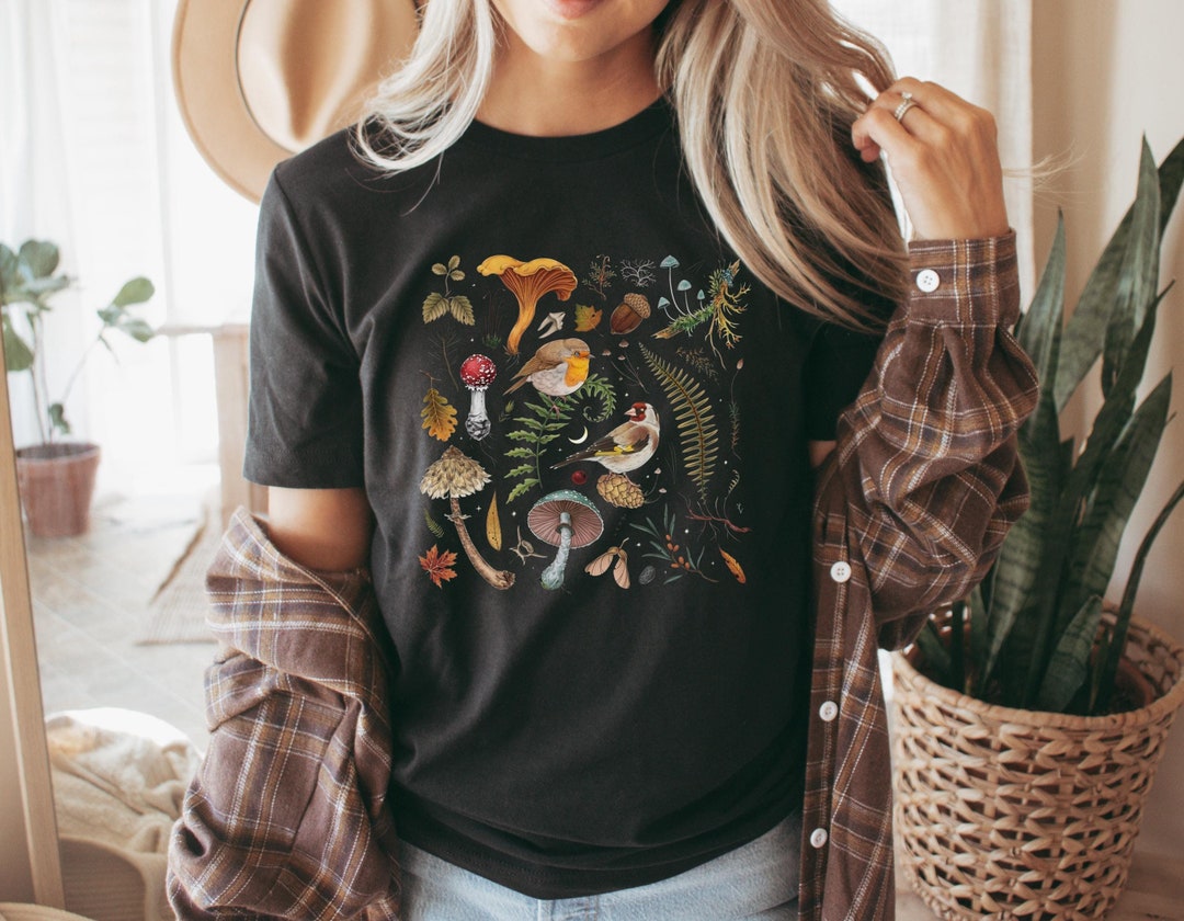 ENCHANTED FOREST T-shirt With Birds Butterflies Mushrooms & Fern ...