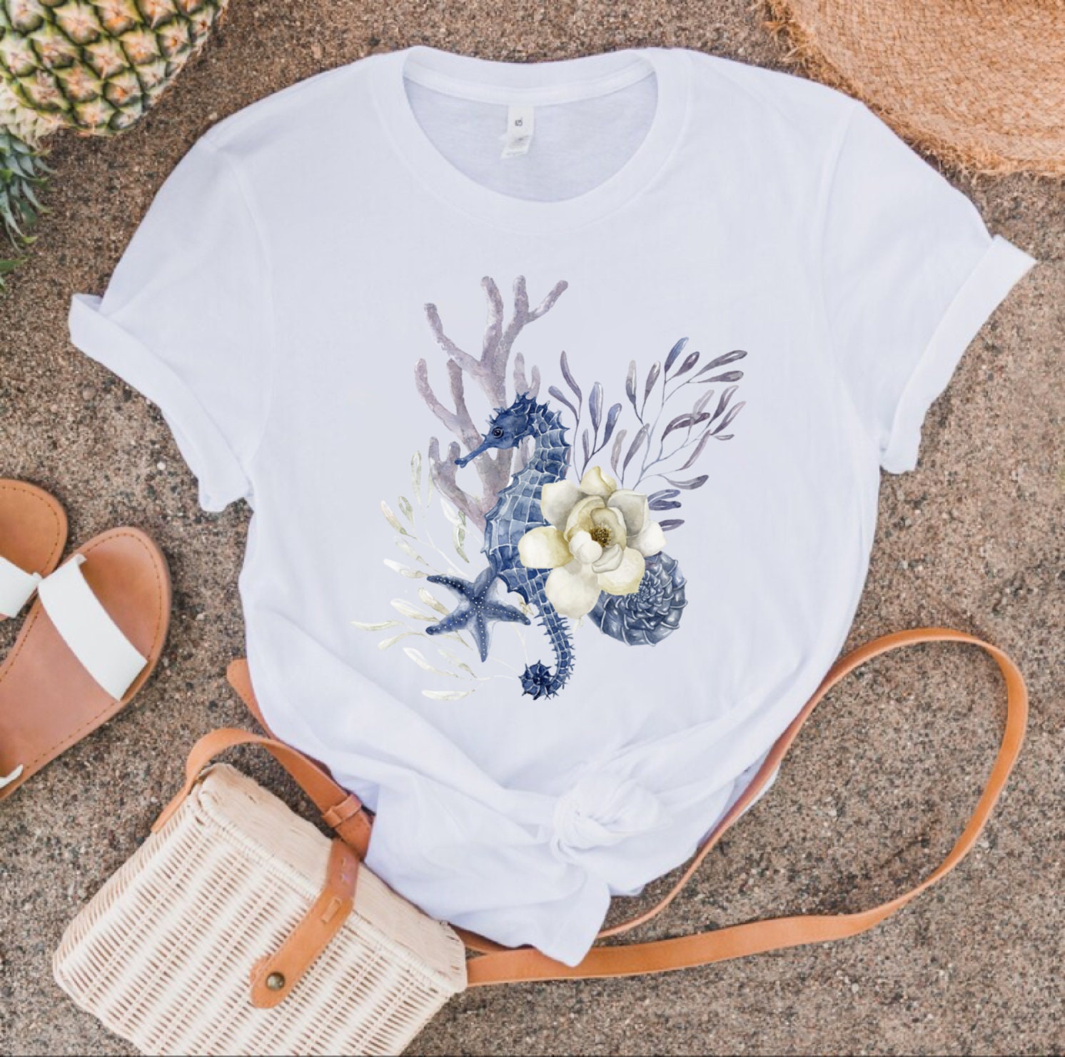 SEAHORSE Tropical T-shirt Coral Reef Shirt Under the Sea - Etsy