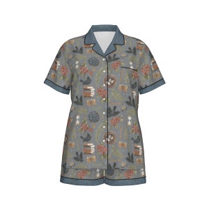 Mystical Witchy Women’s 2 Pcs Satin Pajama Set With Raven Spell Books ...