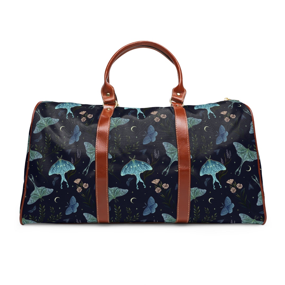 GARDEN MOTH Waterproof Carry on Travel Bag, Mystical Lunar Moth ...