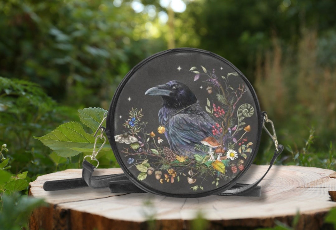 RAVEN Round Messenger Bag, Vegan Leather Crossbody Purse, Black Crow ...