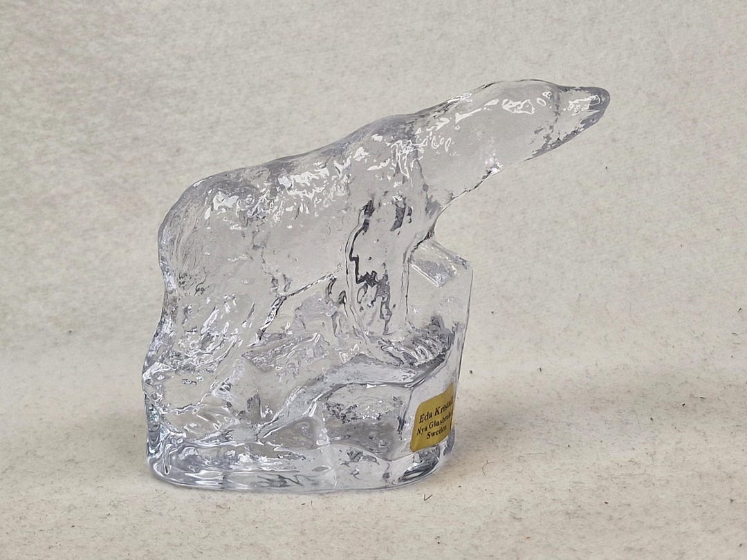 Eda Kristall Nya Glasbruket Crystal Glass Paperweight. Polar Bear ...