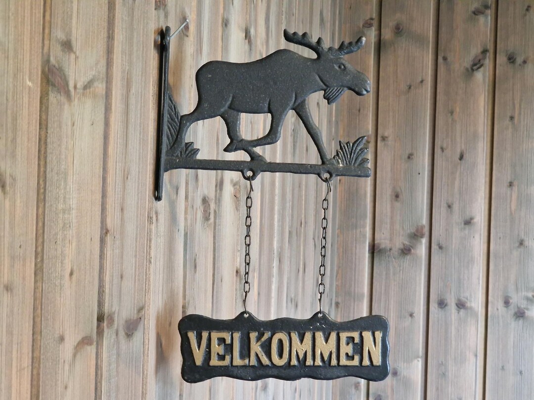 Welcome Sign With Moose Motif Hanging Cast Iron. Velkommen - Welcome ...