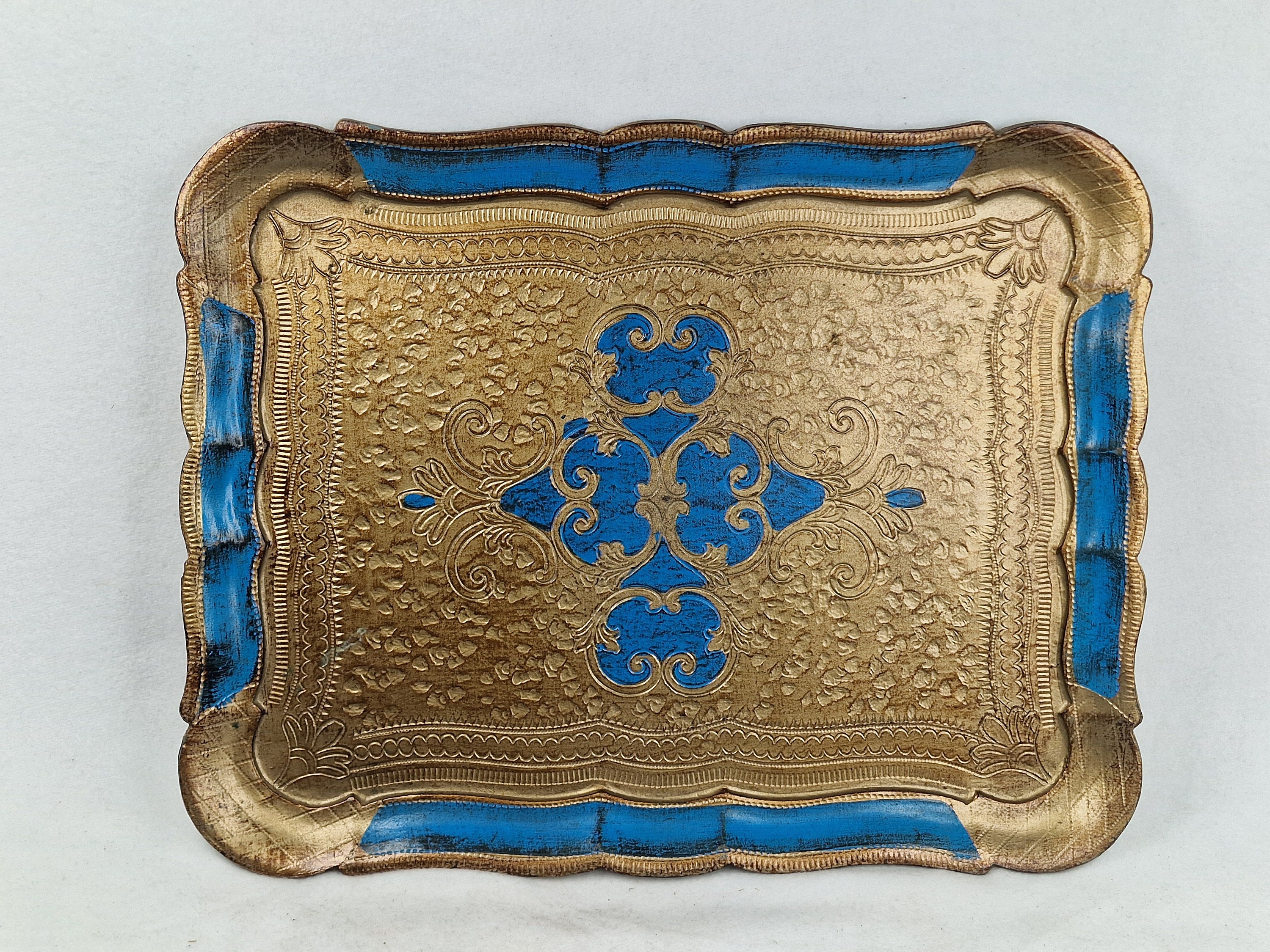 Florentine Trays. Vintage Italian Gold Handpainted Serving Trays. Set ...