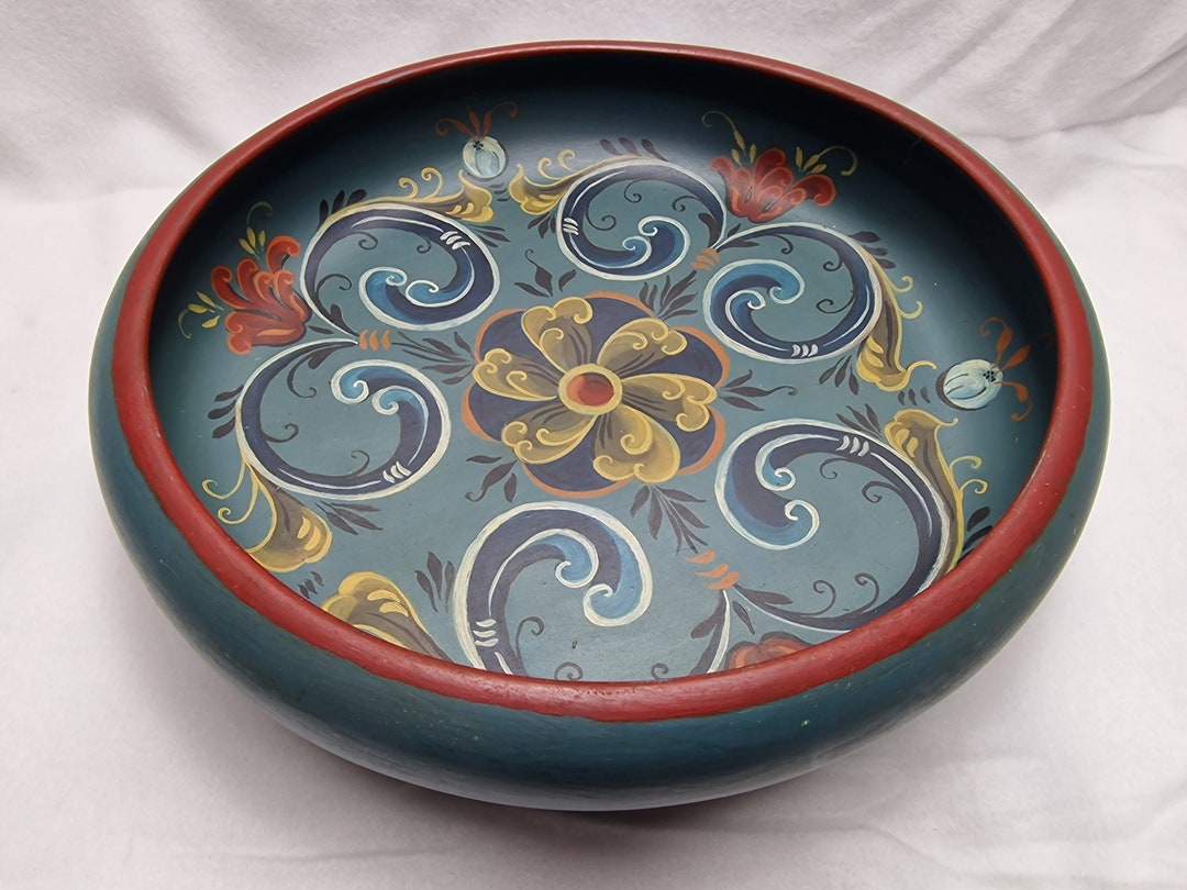 Norwegian Rosemaling. Rosepainted Handmade Wooden Bowl. Traditional ...