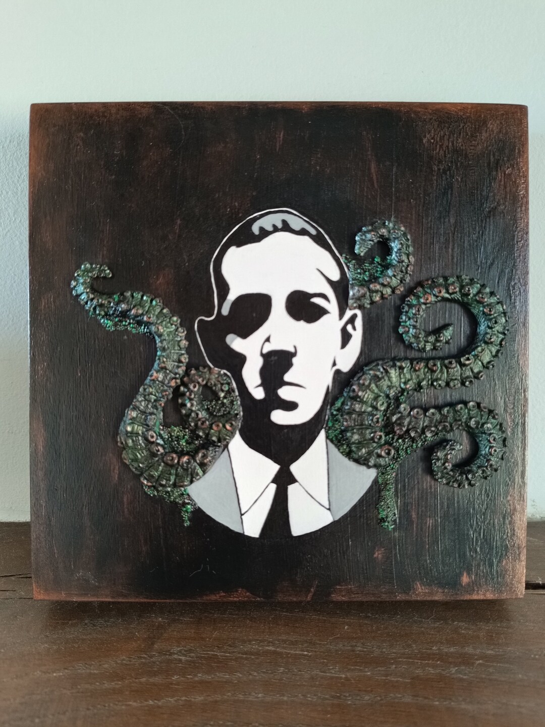 HP LOVECRAFT Wooden Frame Cthulhu Handmade - Etsy