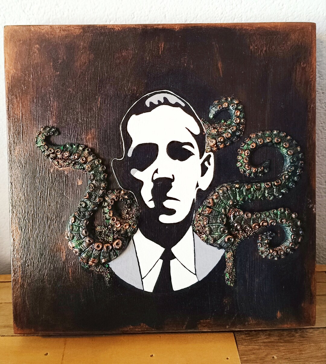 HP LOVECRAFT Wooden Frame Cthulhu Handmade - Etsy