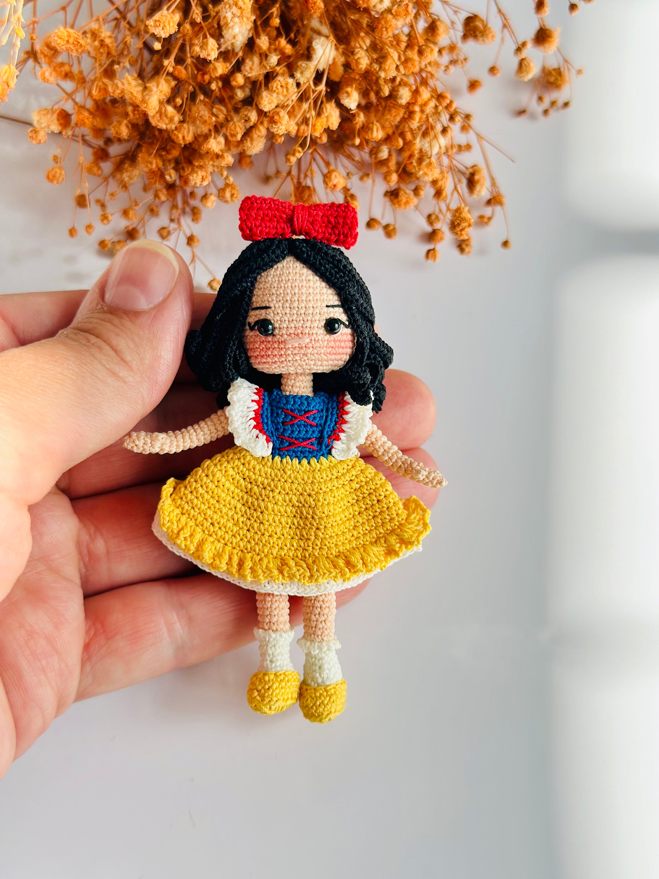 Snow White Miniature Amigurumi Snow White Crochet Handmade - Etsy