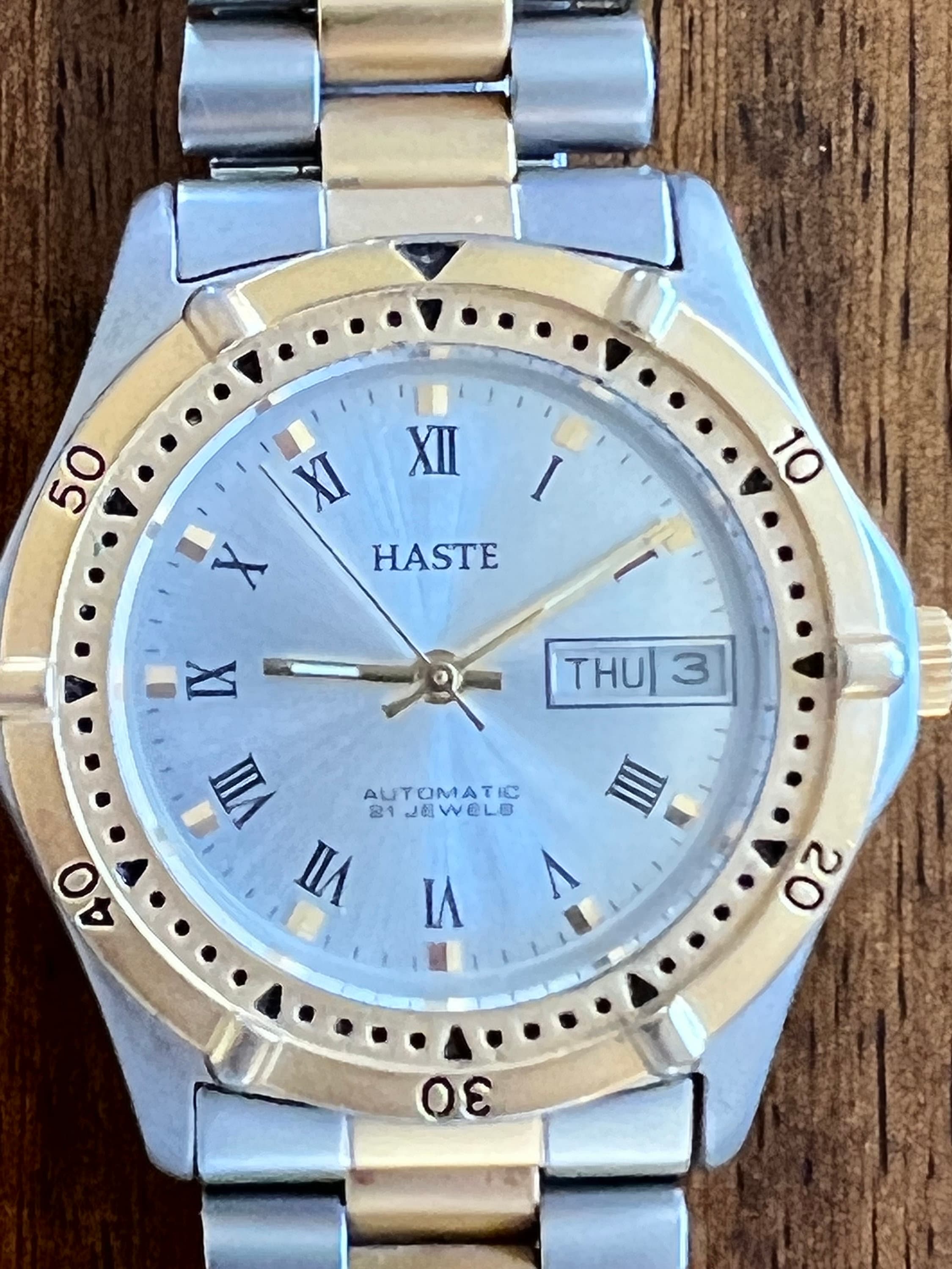 Reloj Haste - Etsy