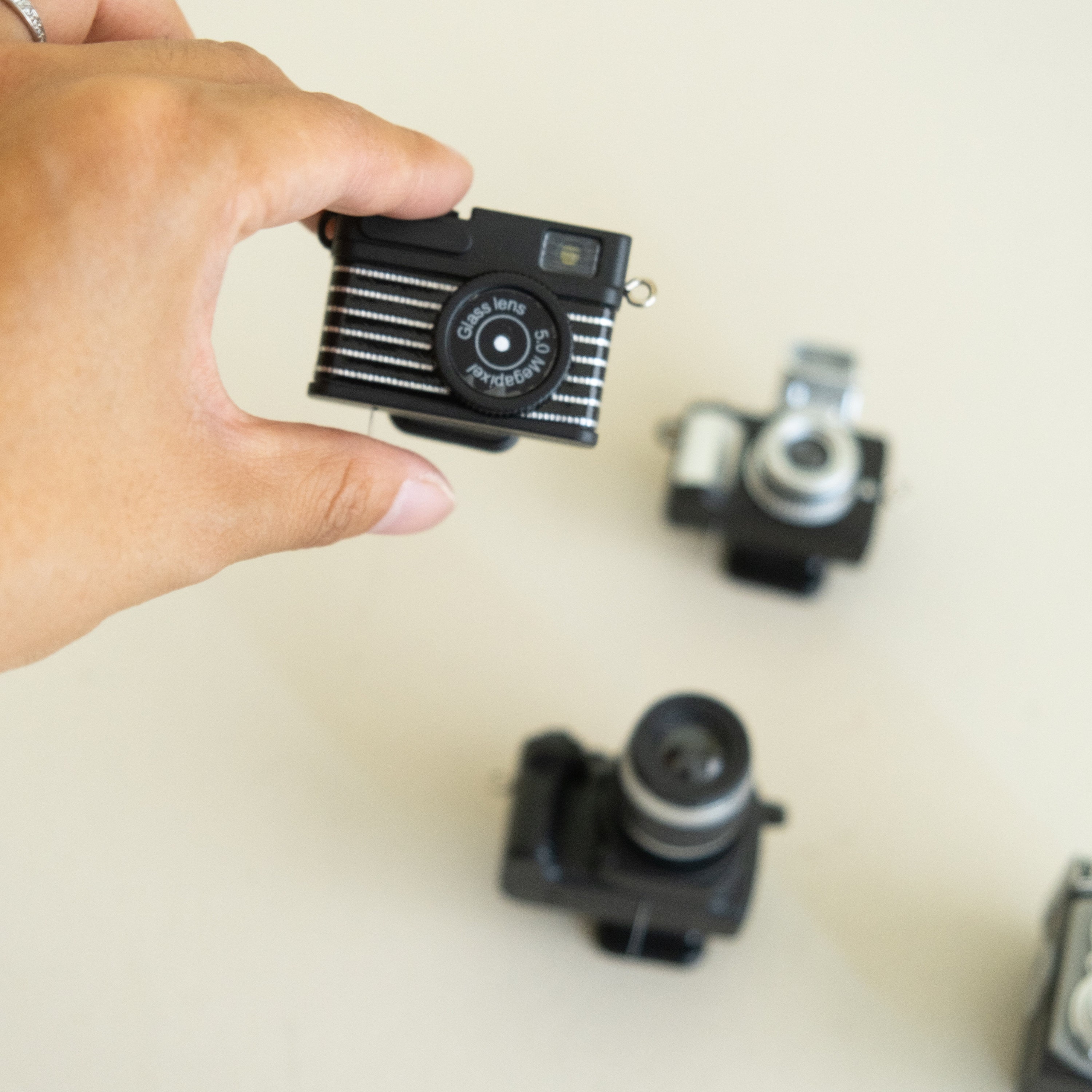 Car Interior Car Small Hook, Simulation Camera Hook, Wall Hook, Camera ...