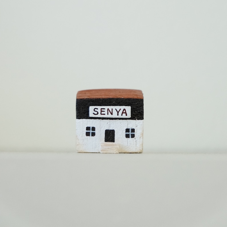 Mini Houses Wood Art Ornaments,church Town House , Decorative Landscape ...
