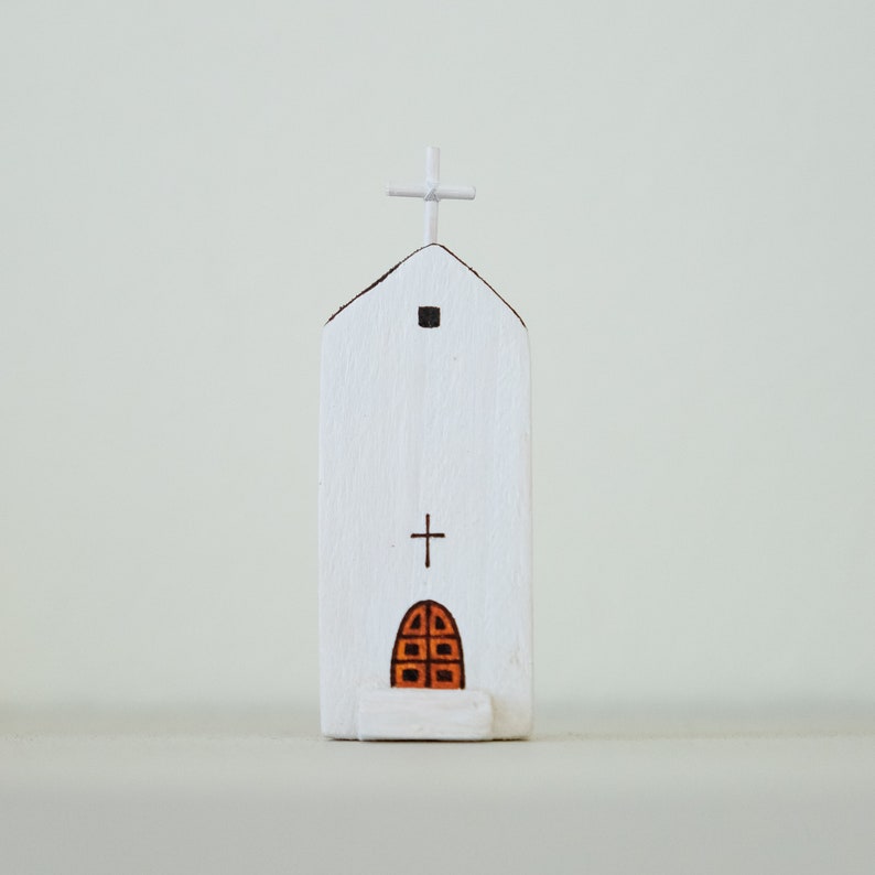Mini Houses Wood Art Ornaments,church Town House , Decorative Landscape ...