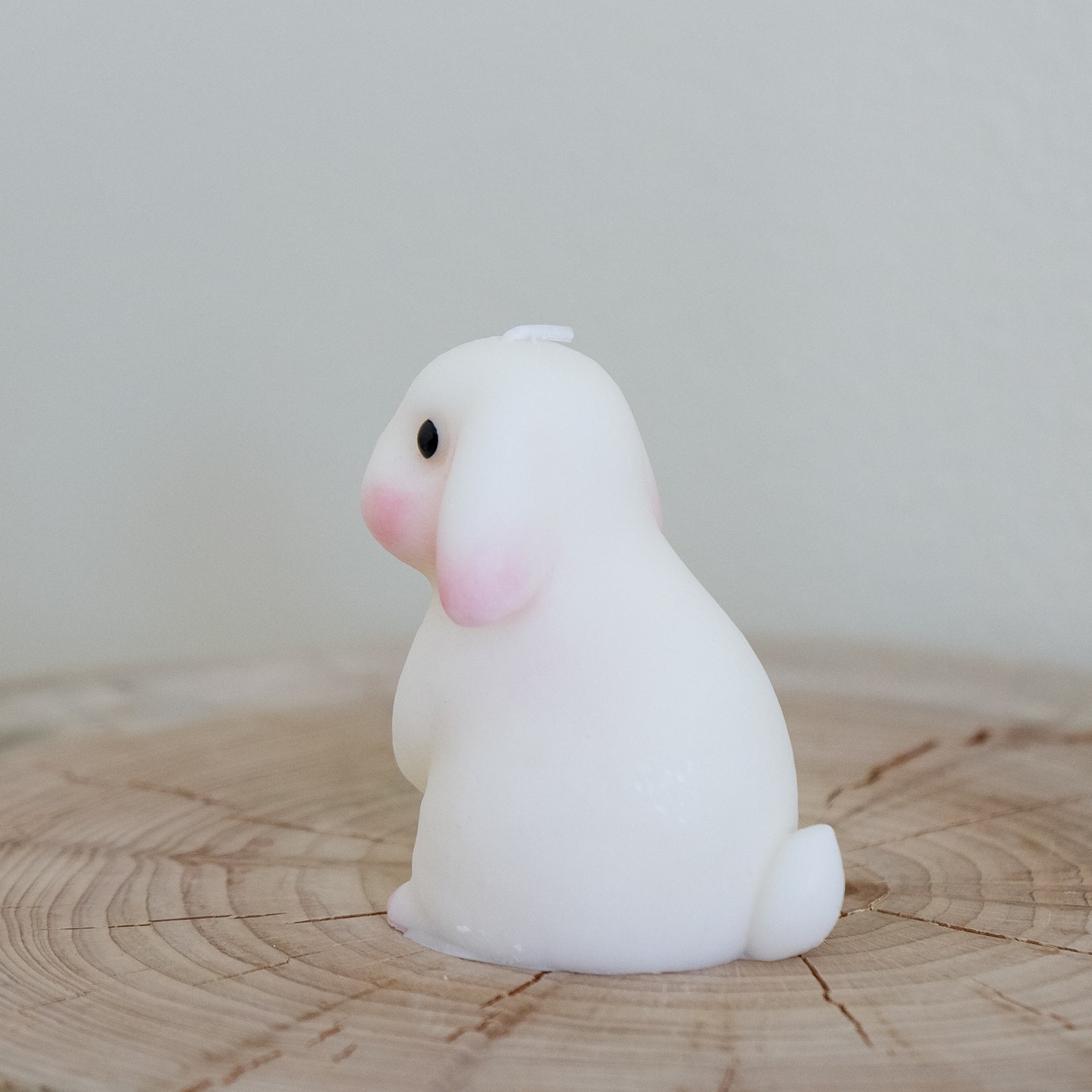 Handmade Rabbit Candle, White Peach Oolong Tea Scented Soy Wax - Etsy