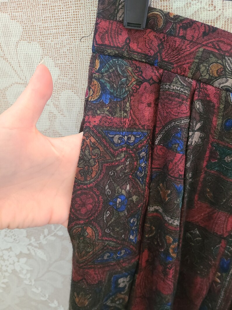 GEIGER Brand Made in Austria Pleated Skirt A-line Floral Tapestry Print ...