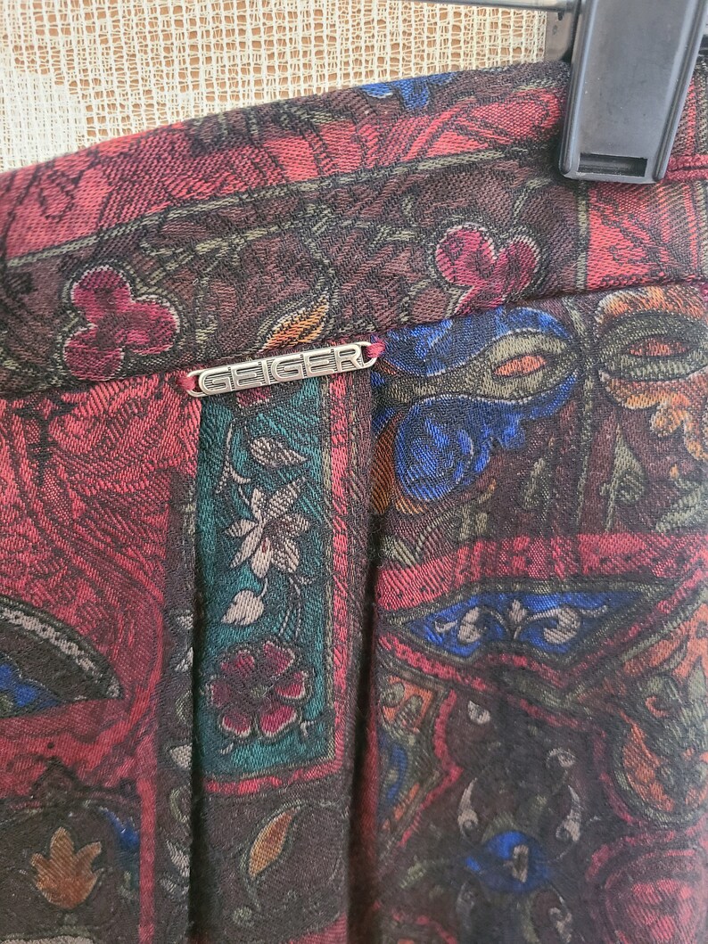 GEIGER Brand Made in Austria Pleated Skirt A-line Floral Tapestry Print ...