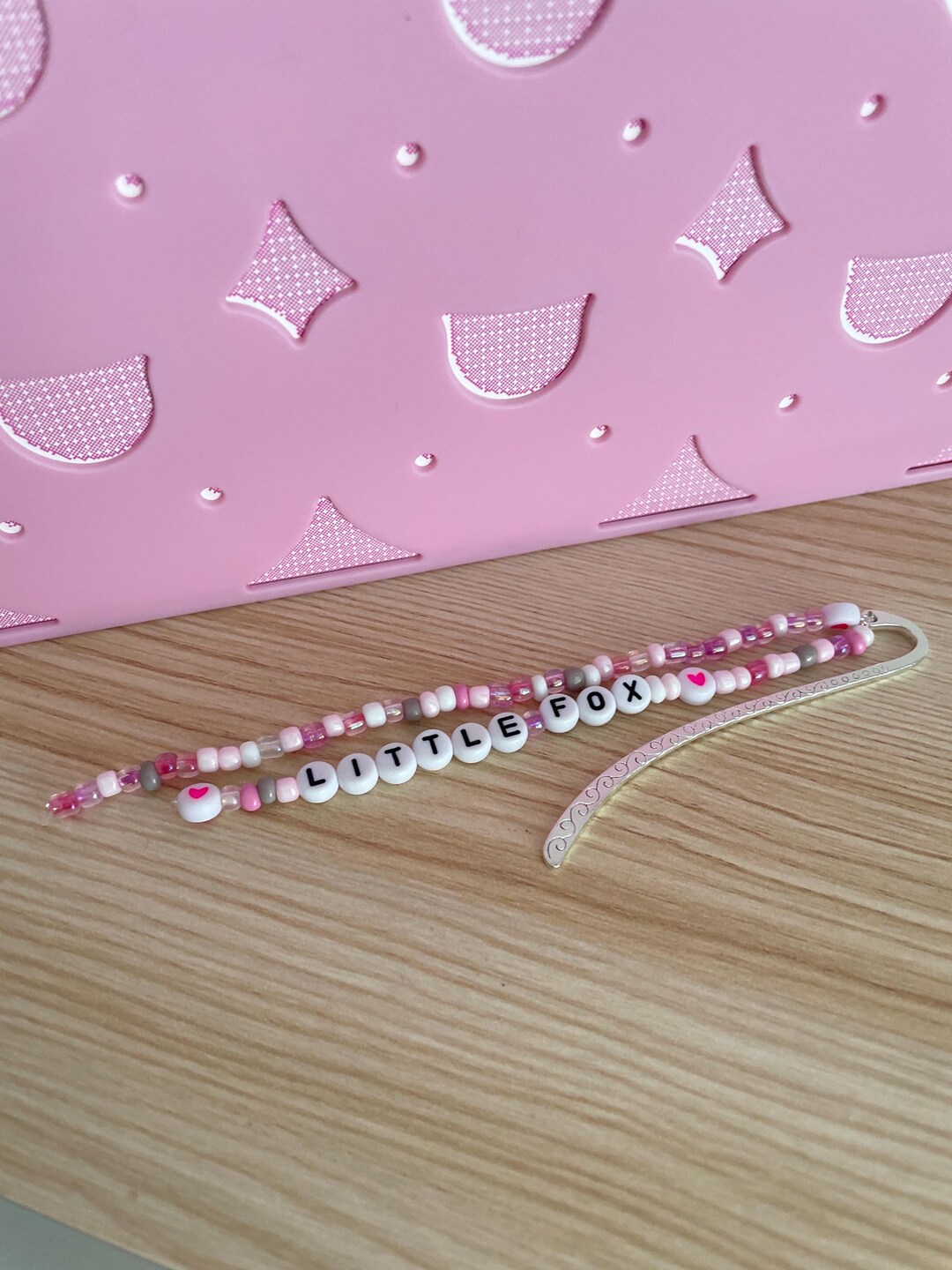 Little Fox Bookmark: OUABH Inspired Beaded Bookmark Hook - Etsy
