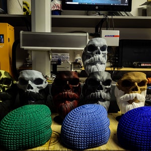 Life-sized 3D Printed Bearded Skull Headphone Stand - Etsy