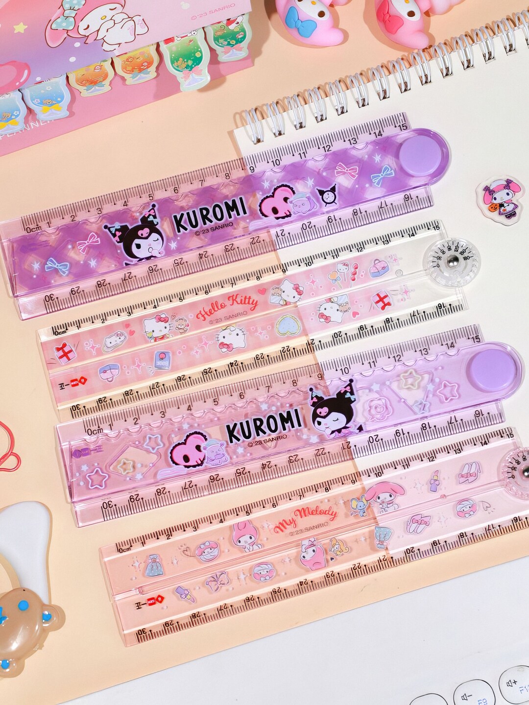 Random Kawaii Kuromi Folding Rulers, Cute Cartoon Animal Plastic Rulers ...