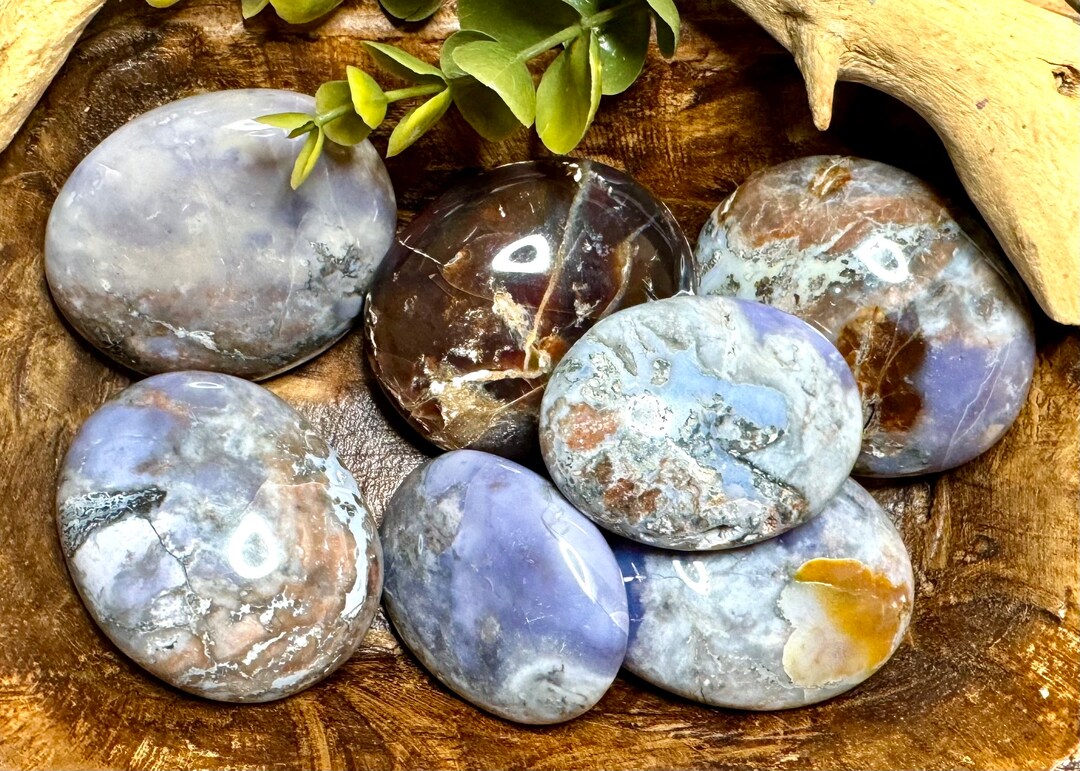 Violet Agate Palm Stones/violet Flame Agate/purple Chalcedony/high ...