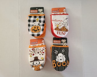Snoopy Oven Mitts - Etsy