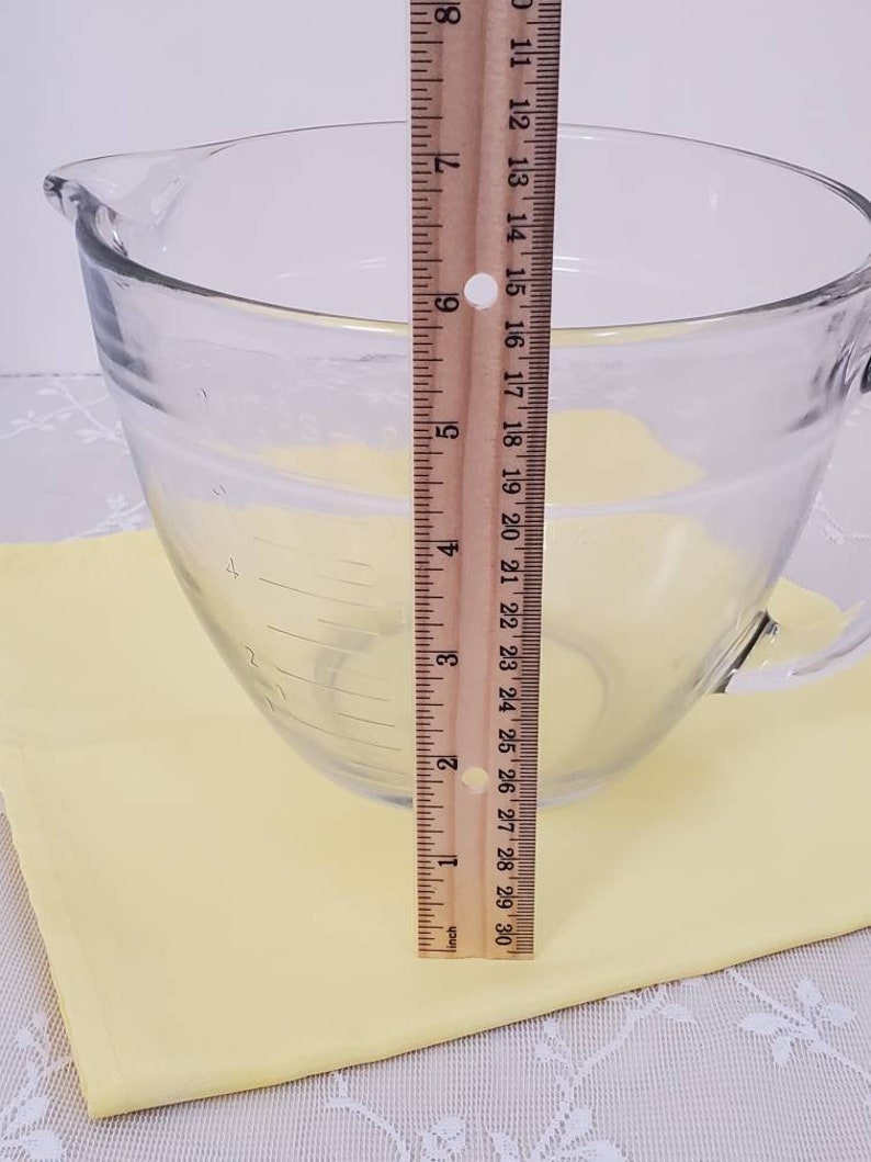 Huge 2 Quart Pampered Chef Measuring Mixing Glass Bowl With A Spout - Etsy